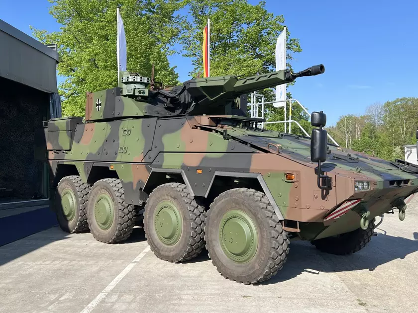 Den nederlandske hæren fant en defekt i nesten halvparten av sine Boxer ...